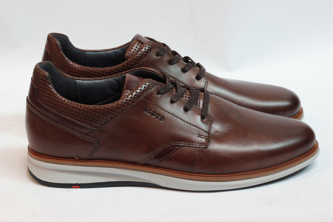 Lloyd Shoes | German Precision & Style for Men